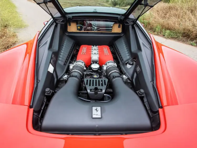 Ferrari 458 Italia: Motor V8 Y Rendimiento De Alta Gama - MOTORBA