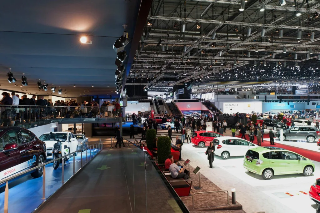 El Salón Del Automóvil De Ginebra: Una Historia De Innovación Y Cambio ...
